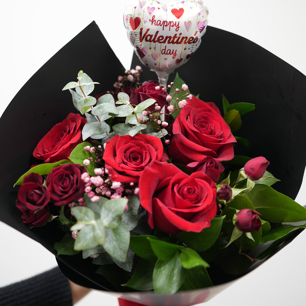 Premium Red Rose Bouquet - Flower & Plant Free Delivery | Toronto ...
