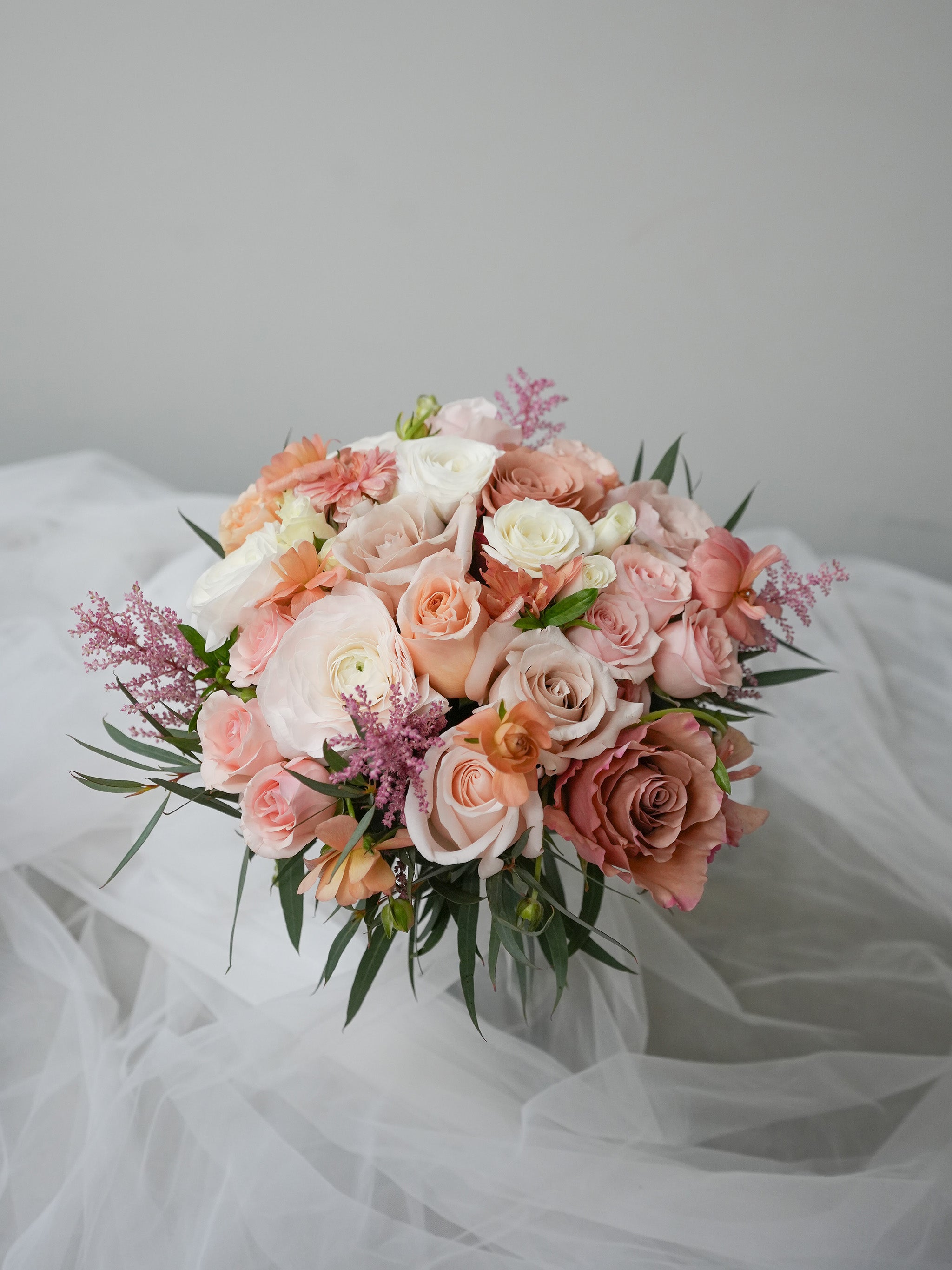 Peachy Delight - Flower & Plant Free Delivery | Toronto Flower Shop ...