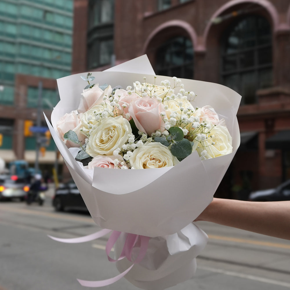 [VD] Rose Petal Dream - Flower & Plant Free Delivery | Toronto Flower ...